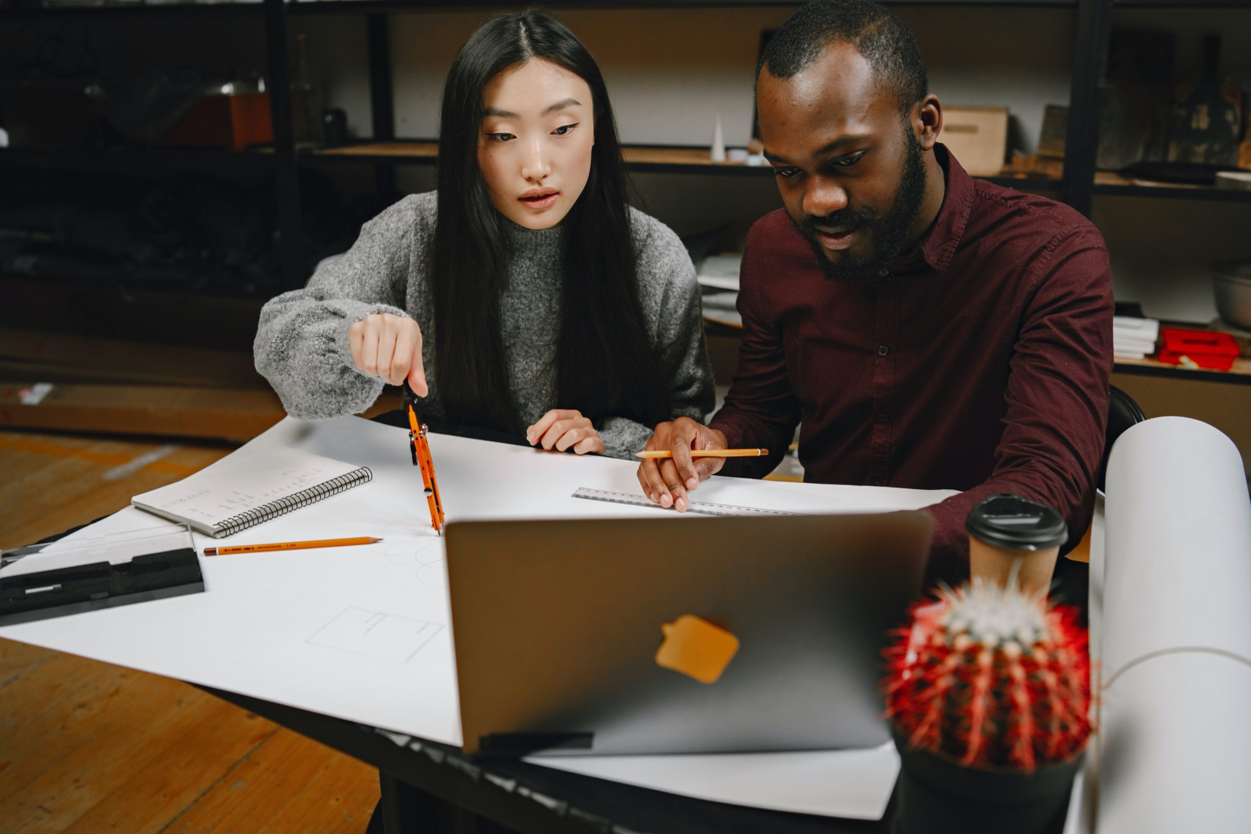 How Do I Manage Stakeholder Engagement? - Darzin Stakeholder Management App